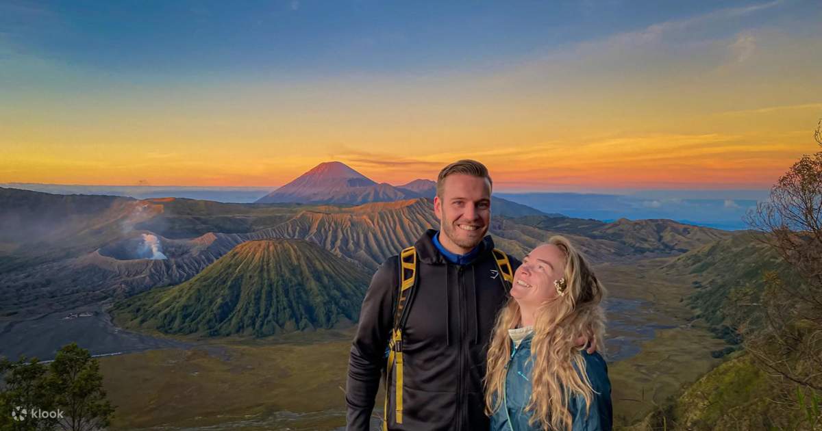 スラバヤまたはマラン発、ブロモ山の日の出とトゥンパック セウ滝 2D1N | Klook